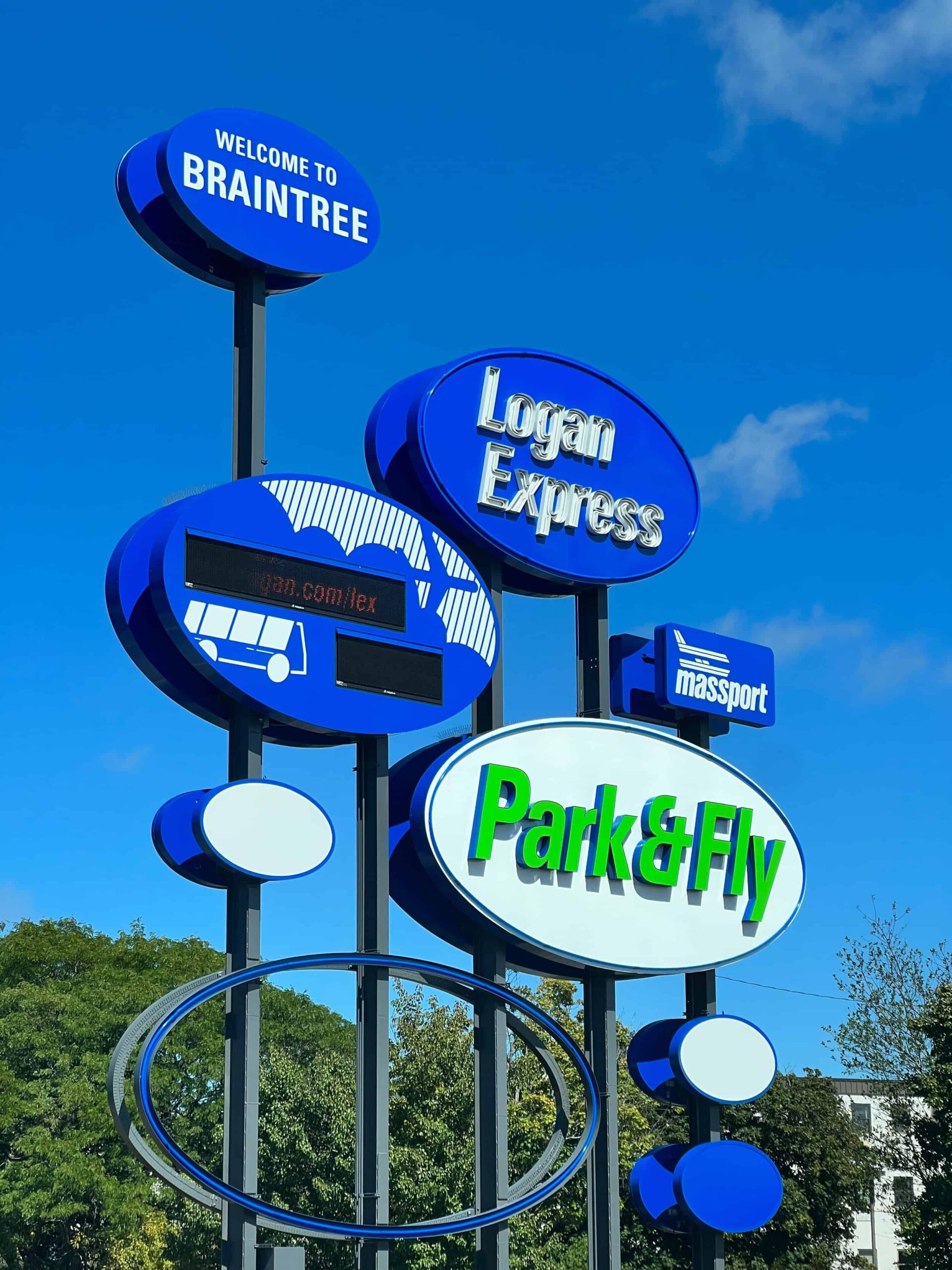 South Shore Plaza Twin Drive-In - Braintree, MA - Route 1 Views