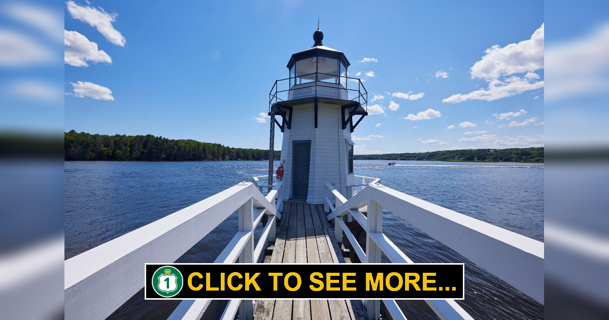 Doubling Point Lighthouse - Arrowsic Island, ME - Route 1 Views