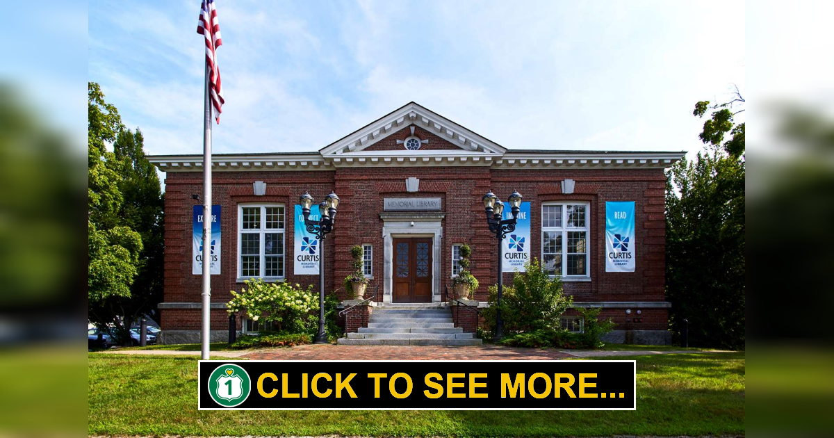 Curtis Memorial Library - Brunswick, Maine - Route 1 Views