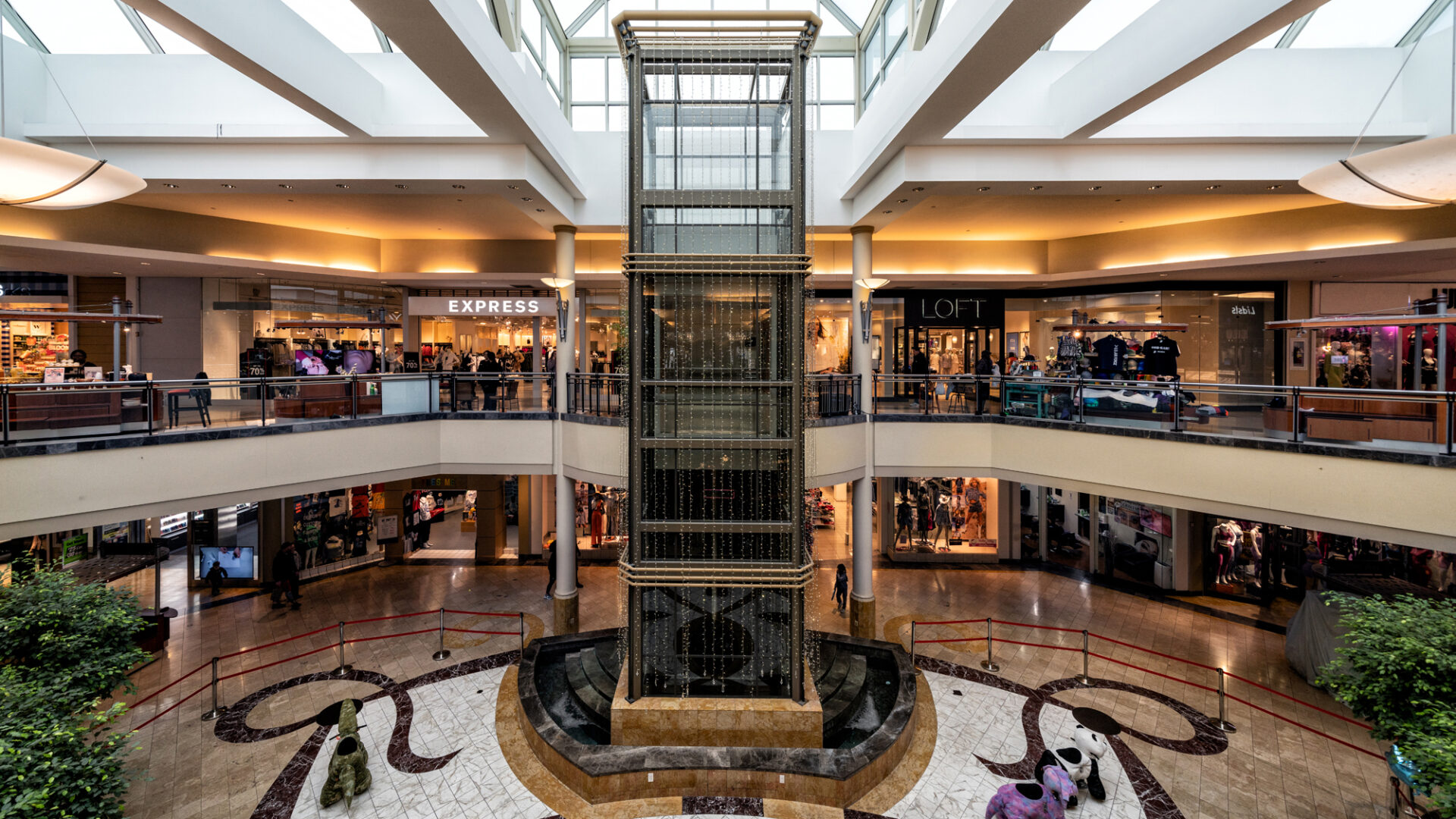 Exploring the Legacy of Springfield Mall: Then and Now - Route 1 Views