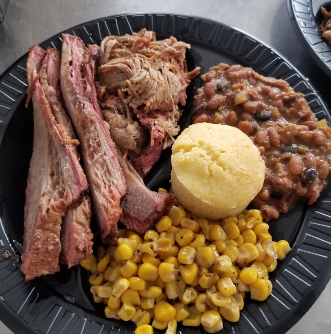 Captain's BBQ Bait and Tackle - Palm Coast - Route 1 Views