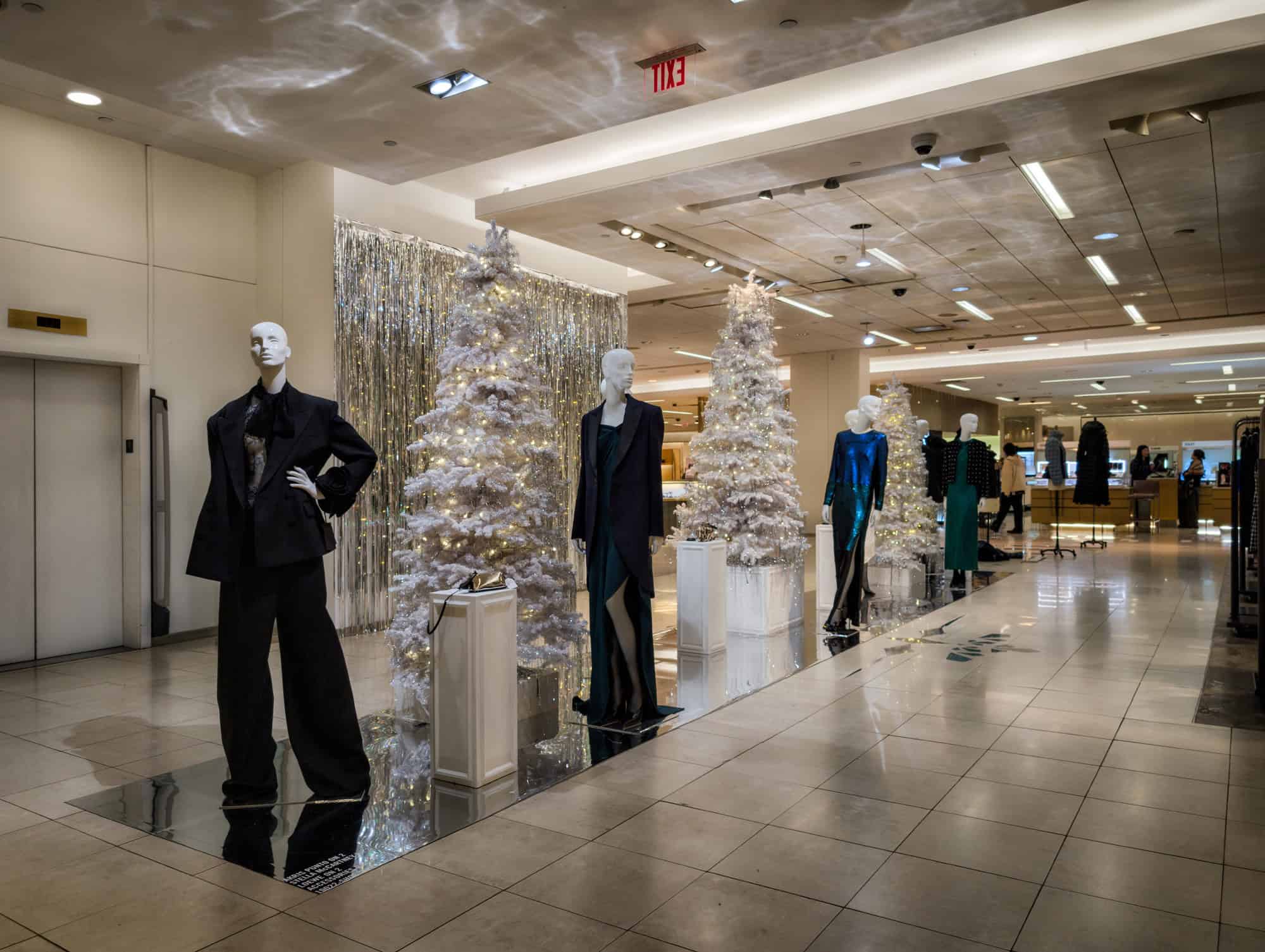 Boston's Iconic Prudential Center: A Shopping and Dining Haven - Route ...