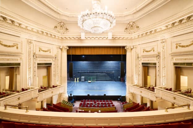 The Shubert Theatre - Boston, MA - Route 1 Views